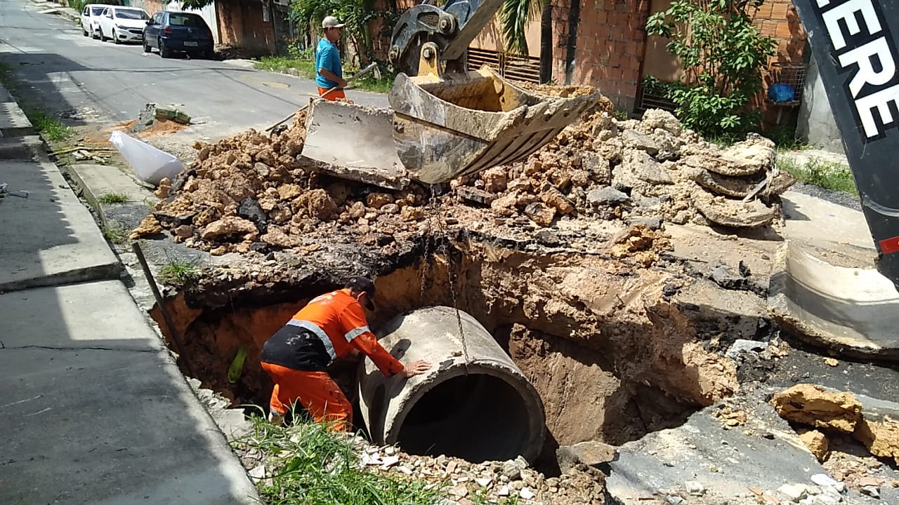 Prefeitura De Manaus Realiza Serviços De Recuperação De Drenagem